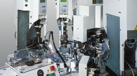 Komax Gamma 333 PC - Komax - Fully Automatic Machines & Systems ...